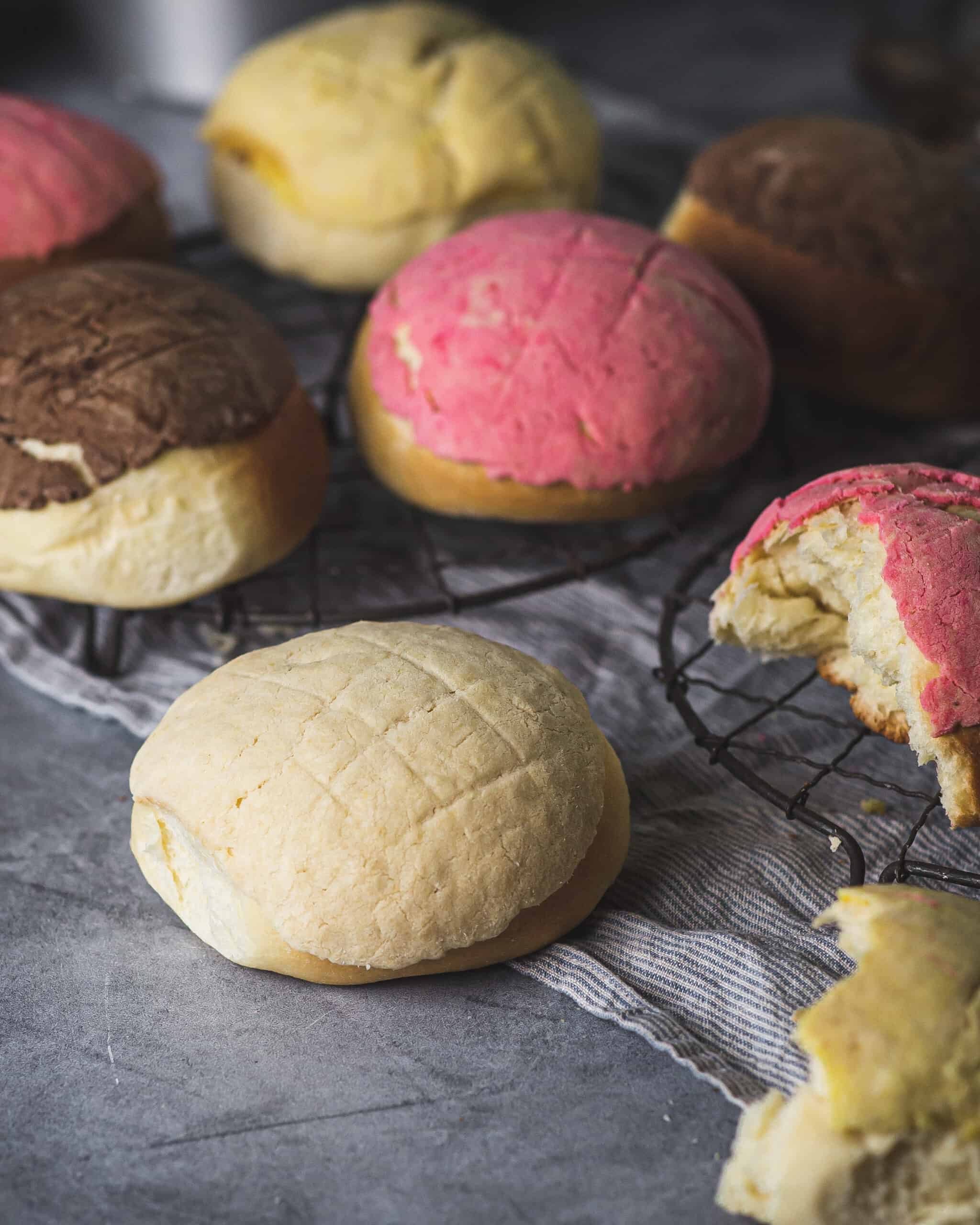 Conchas (Traditional Mexican Sweet Bread) - Kitchen Wrangler | Melissa ...